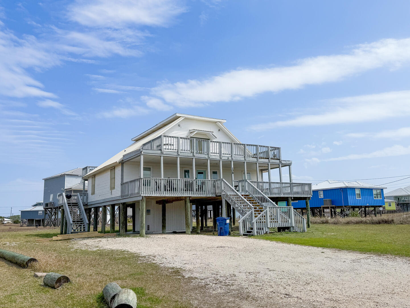 Expansive Decks And Stunning Views - Luxurious Island Retreat - Dauphin Island, AL