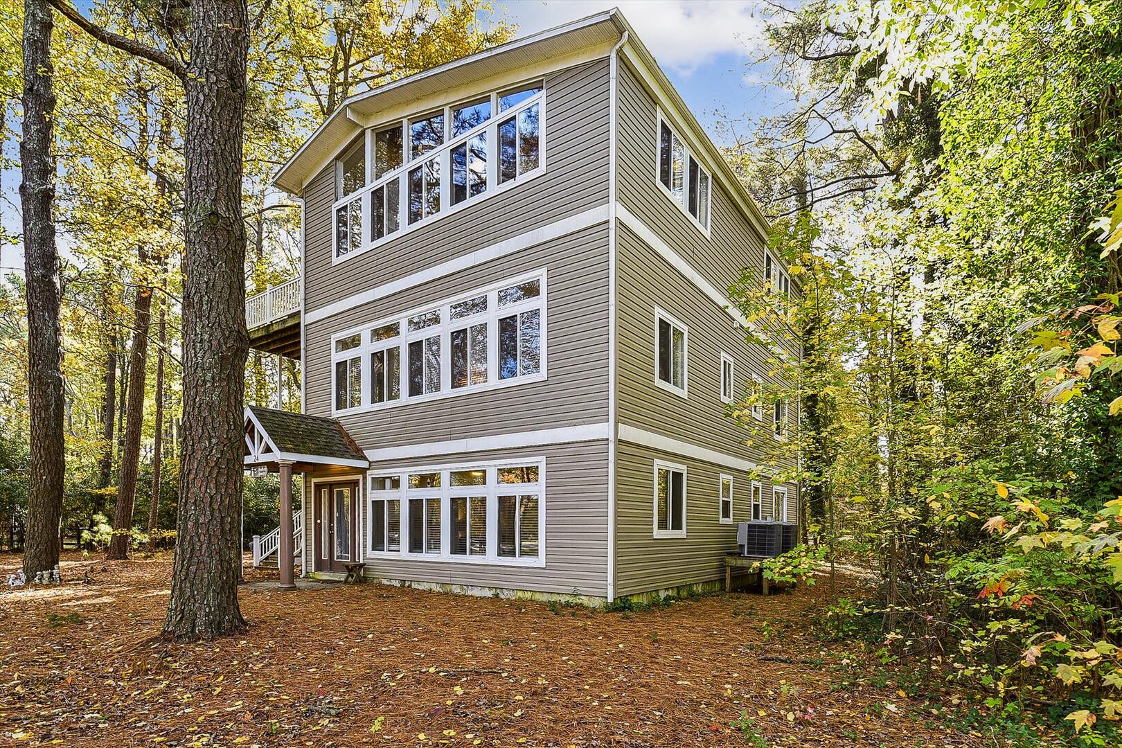 Southern Comfort, 24 Bridge Road | Middlesex Beach, DE | Long & Foster ...