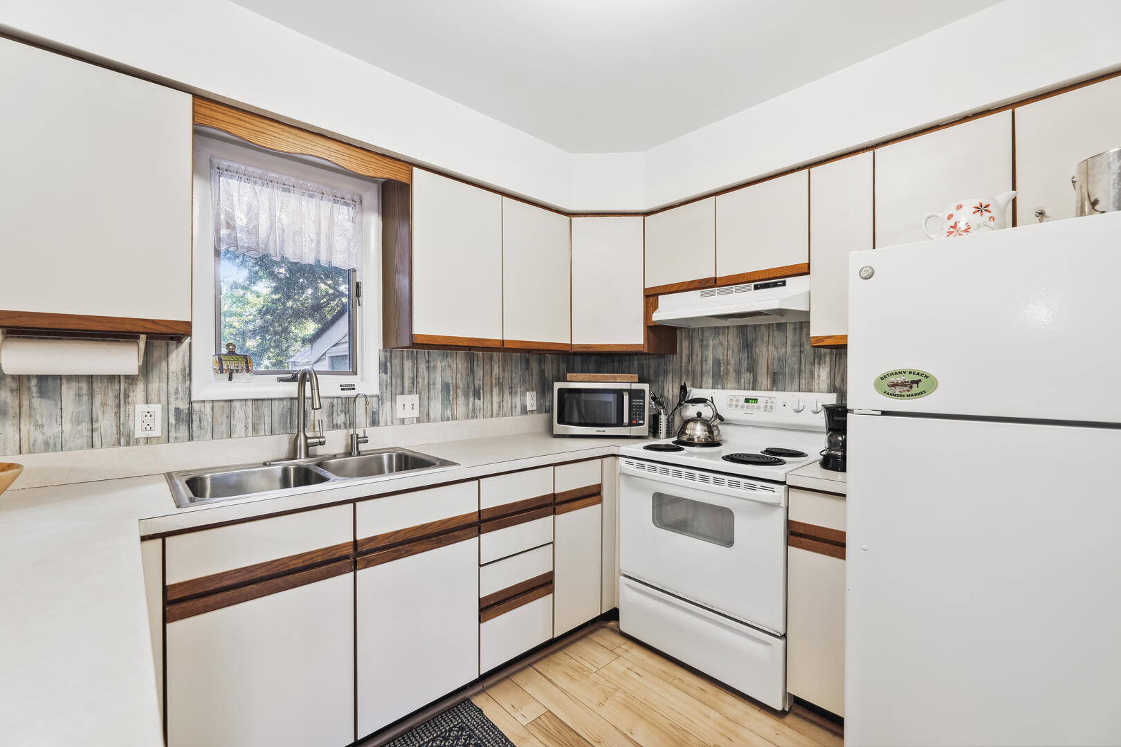 430 Bethany Drive | Bethany Beach, DE | Long & Foster Vacation Rentals