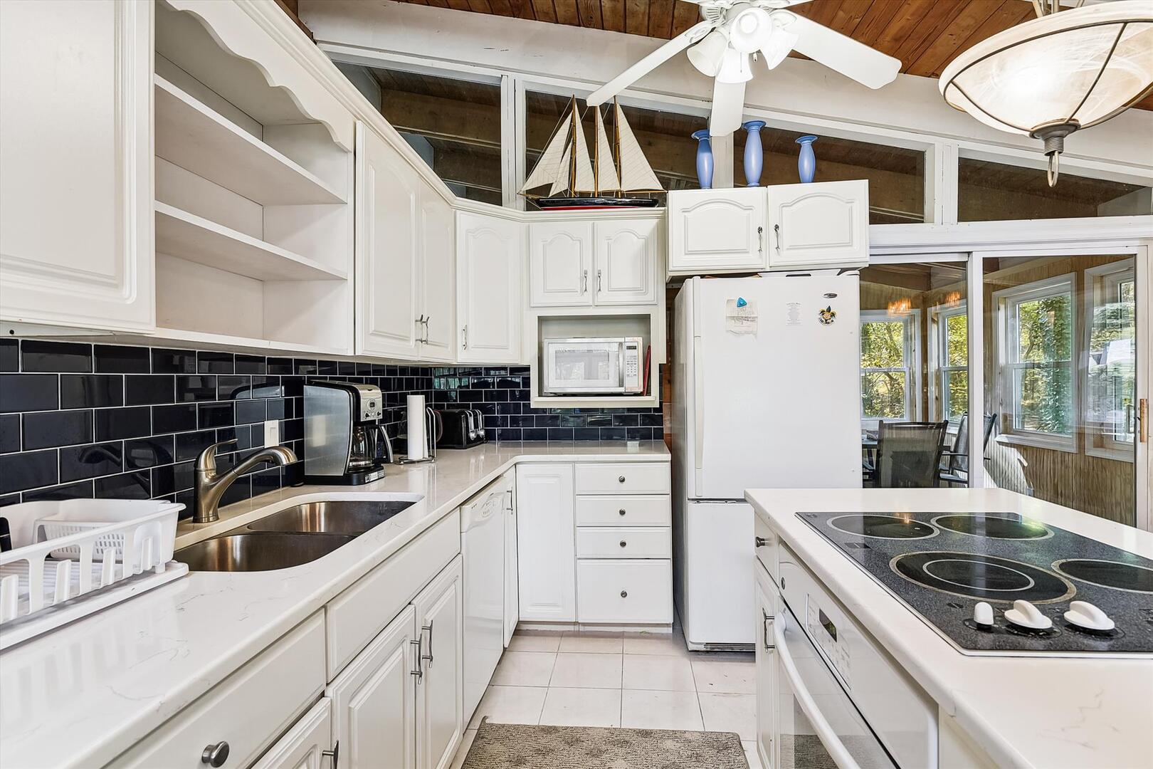 Southern Comfort, 24 Bridge Road | Middlesex Beach, DE | Long & Foster ...