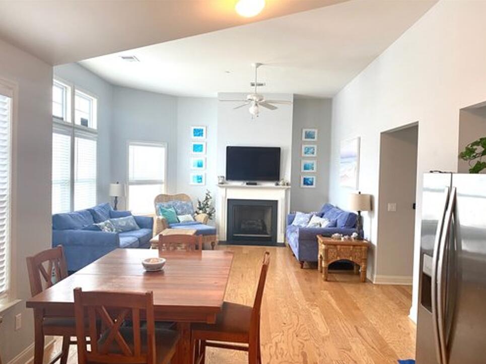 4009 Landis Avenue #10 | Sea Isle City, NJ | Long & Foster Vacation Rentals