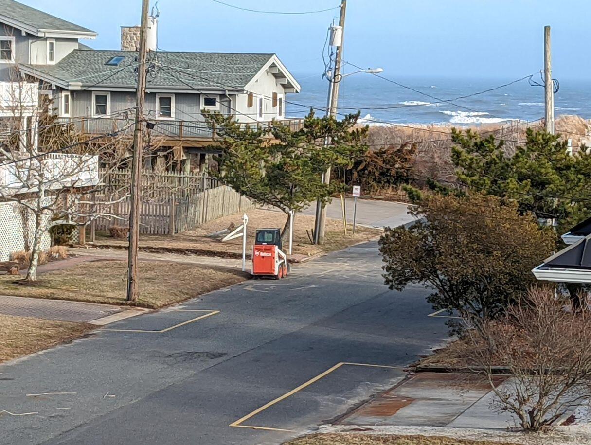 6 E. Whittier Avenue | Strathmere, NJ | Long & Foster Vacation Rentals