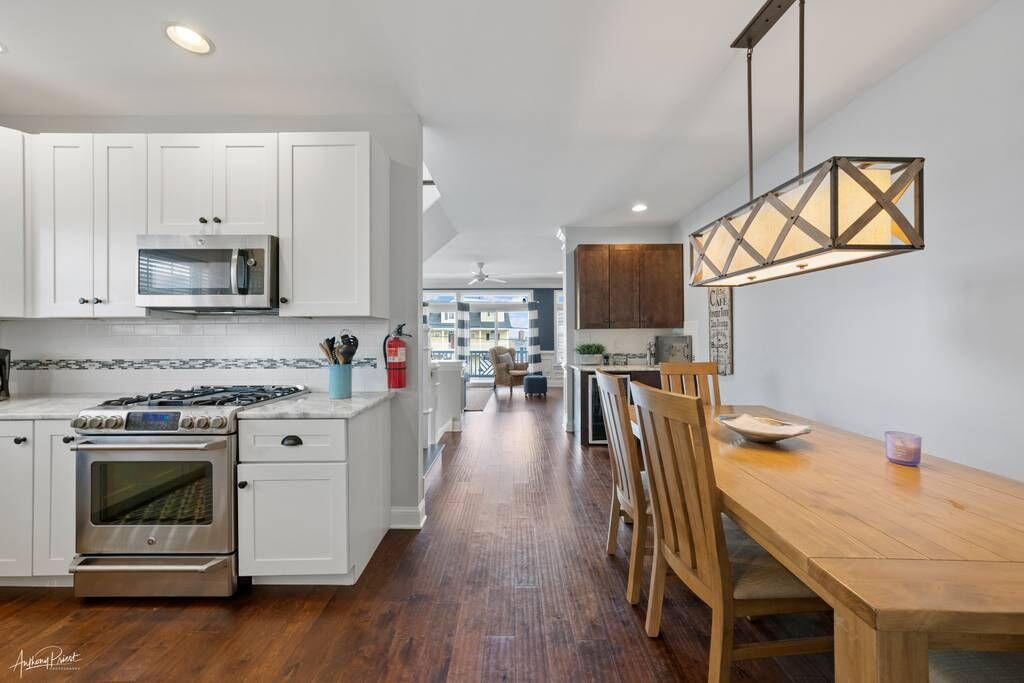 1116 Stone Harbor Blvd, Unit 206 | Stone Harbor, NJ | Long & Foster ...