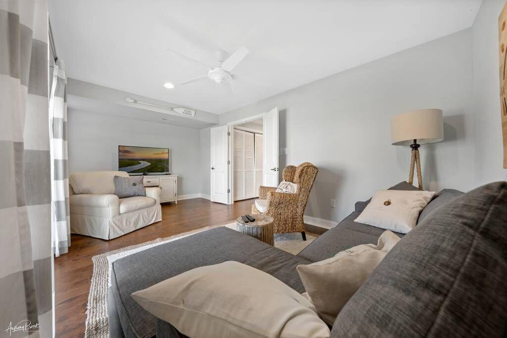 1116 Stone Harbor Blvd, Unit 206 | Stone Harbor, NJ | Long & Foster ...