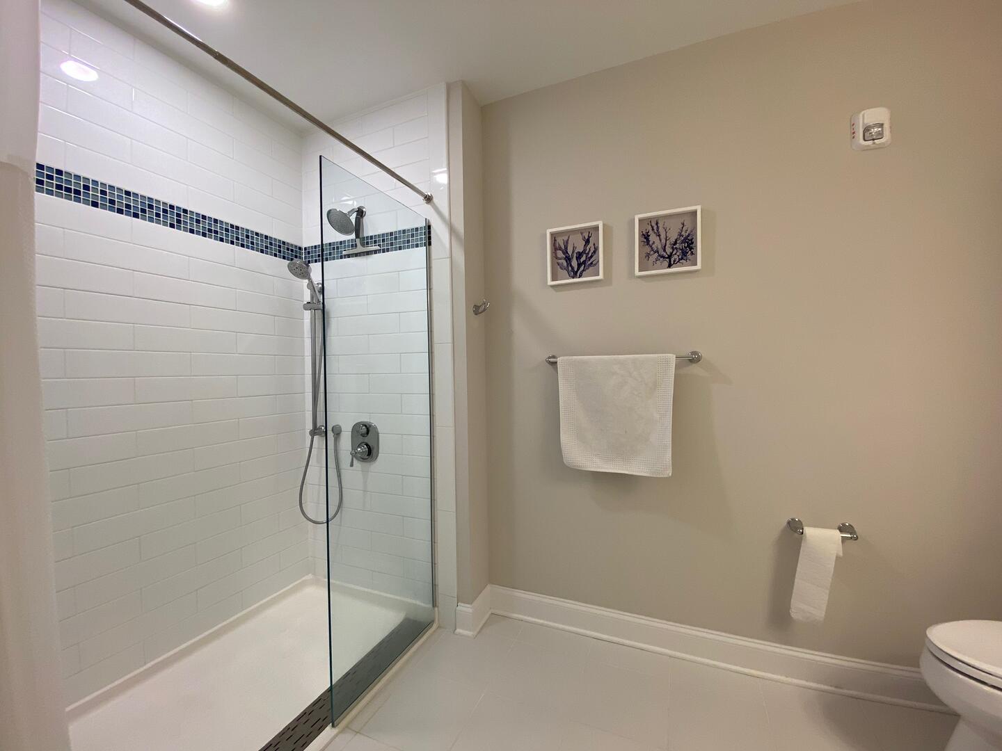 4400 Landis Avenue #203 | Sea Isle City, NJ | Long & Foster Vacation ...