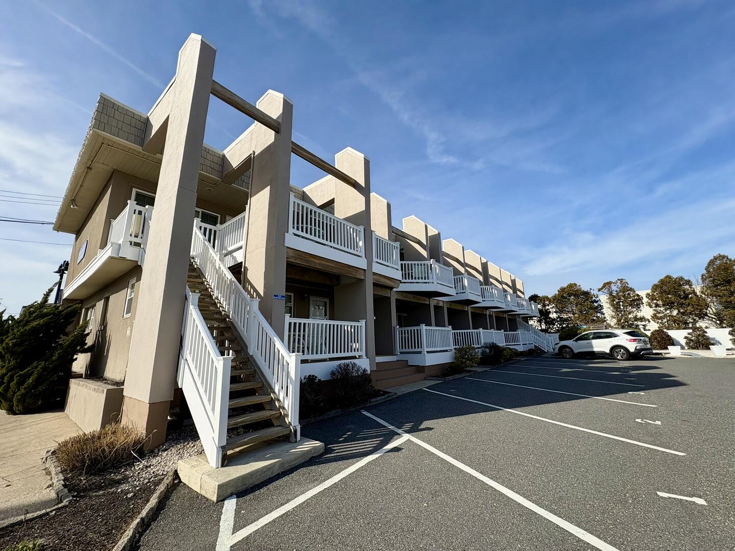 162 96th Street, U 11 | Stone Harbor, NJ | Long & Foster Vacation Rentals